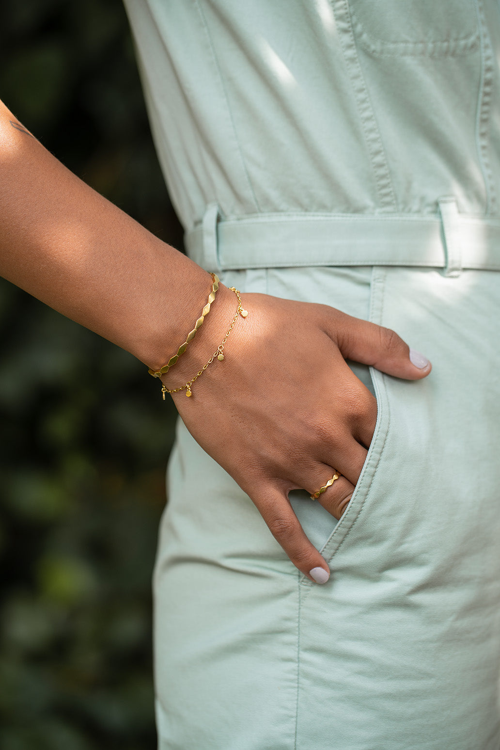 Graphic Dangle Bracelet – pleaserepeat